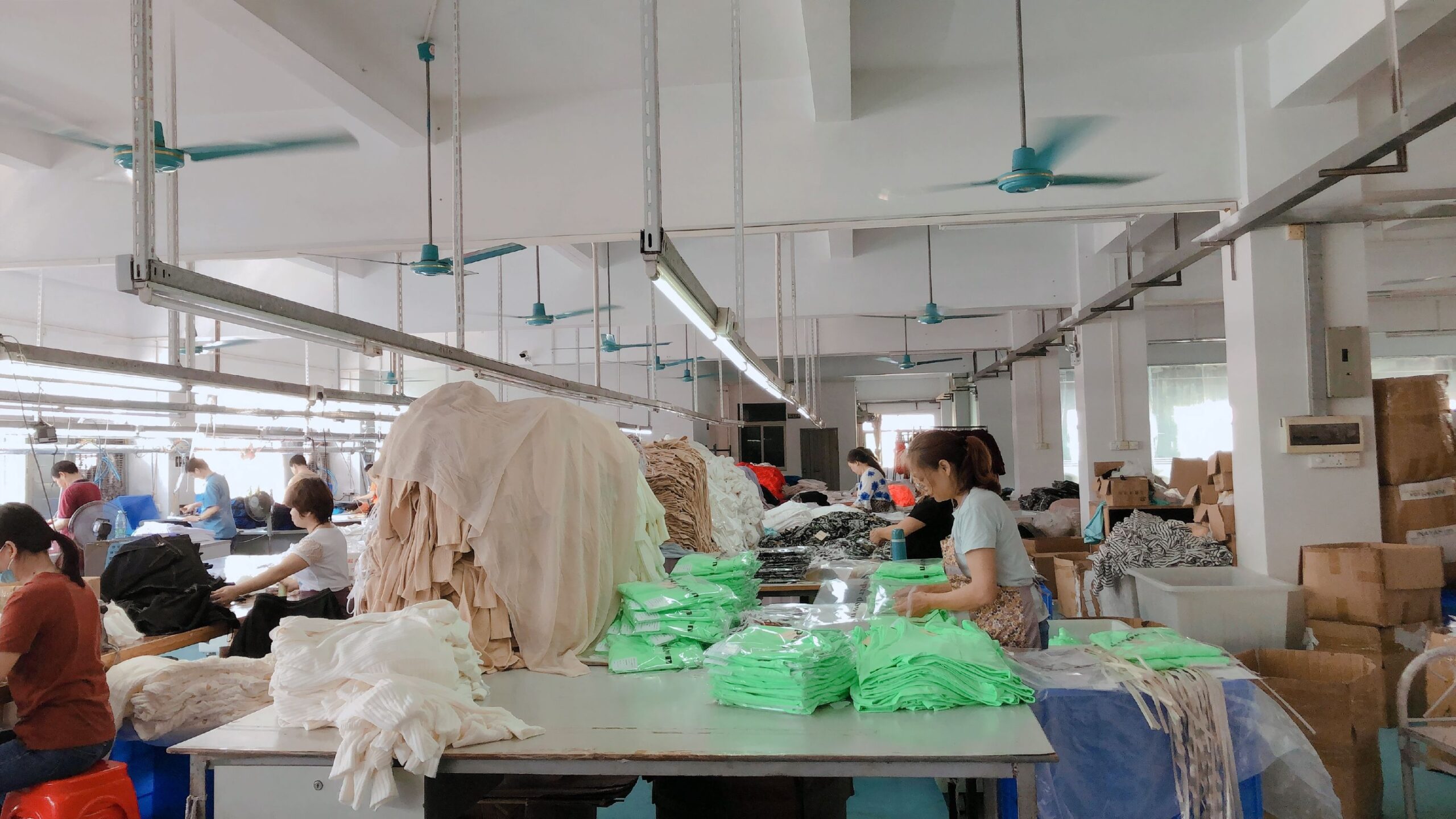 OEM Custom Clothing Service - Sidifashion